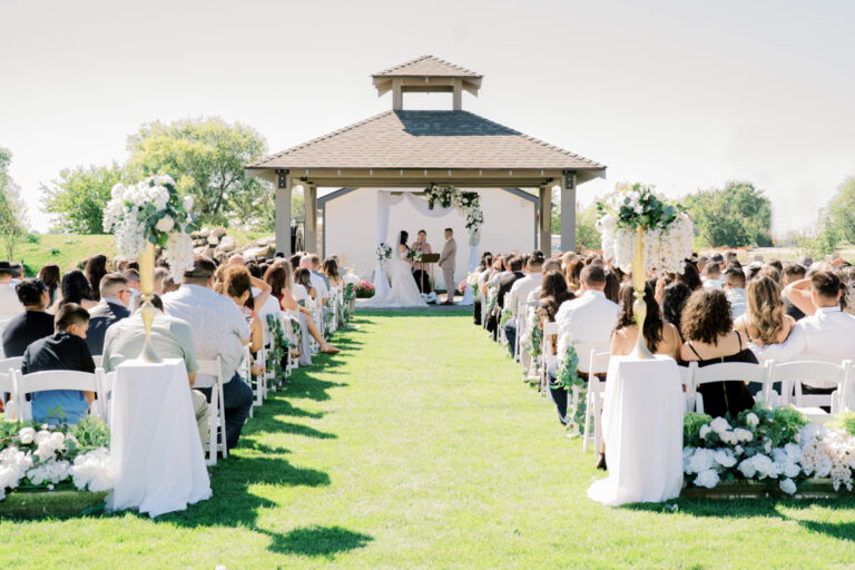 A Boise Wedding at Mint Barrel in Nampa with a Mariachi Band